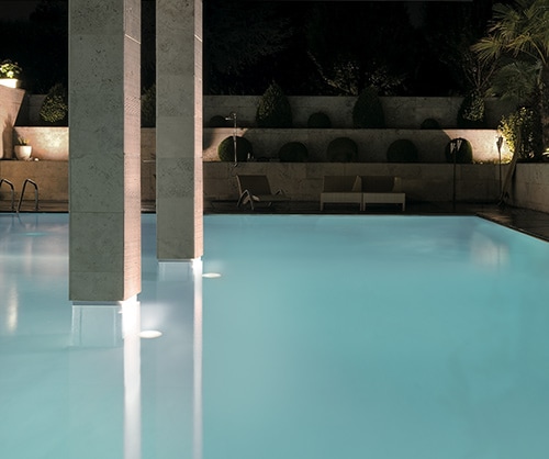 Rio Sub 2.2 Underwater profiles for lines of light in pools and ...